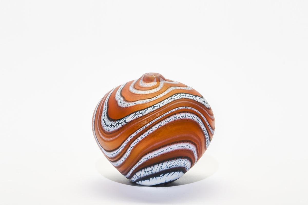 Amber Glacier Small Ovoid – London Glassblowing