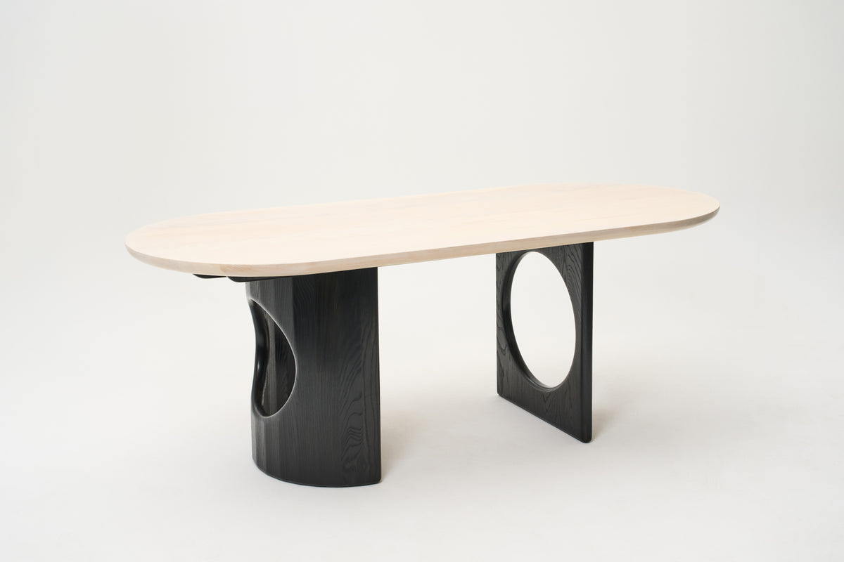 Dining Table with Curved Leg – London Glassblowing